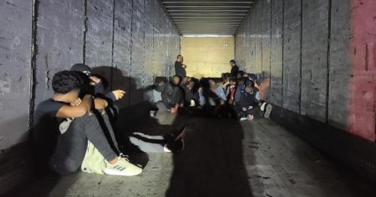 Border Patrol Agents Rescue Illegal Aliens Locked Inside Trailer