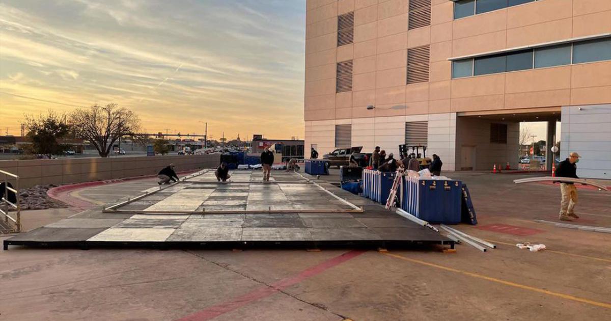 Midland Memorial Sets Up FEMA Tents for COVID-19 Patients