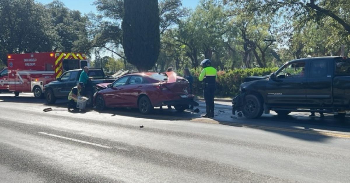 One Person Hospitalized After A Chain Reaction Crash On Ave N