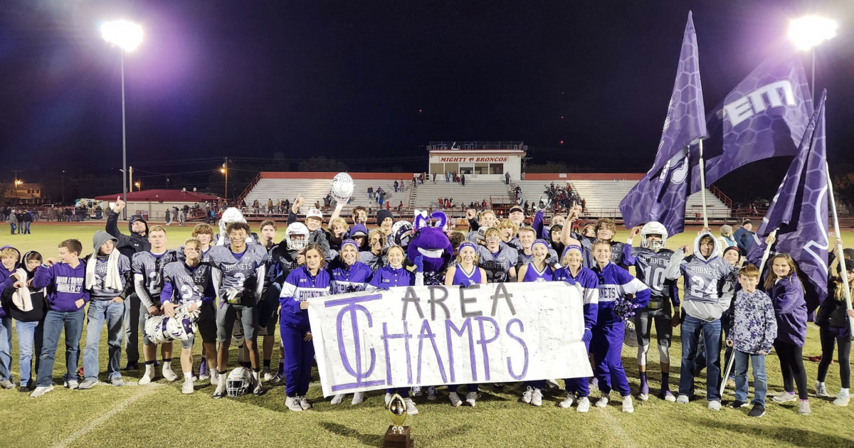 Irion County Wins Decisively to Advance to the 3rd Round