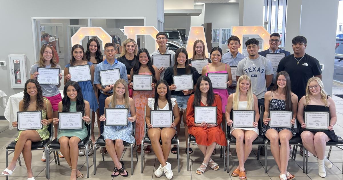 30 San Angelo Students Blessed with Pan American Scholarship