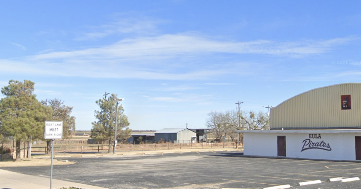 Two Students Suffer Heat Exhaustion in Eula Cross-Country Meet