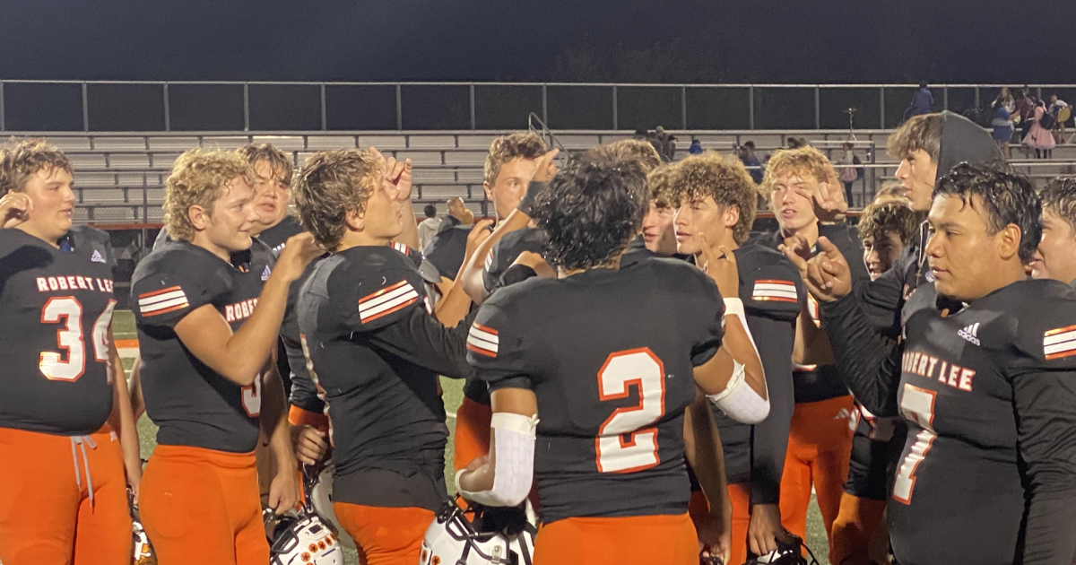 Robert Lee Steers Stomp Their Way to Victory Over District Opponent ...