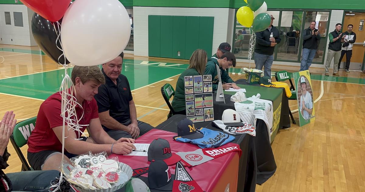 Wall Hawks Baseball Stars Sign to Play at the Next Level