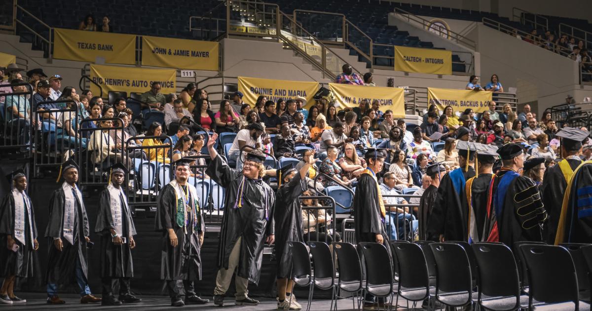 Over 1,000 ASU Students Walk The Stage