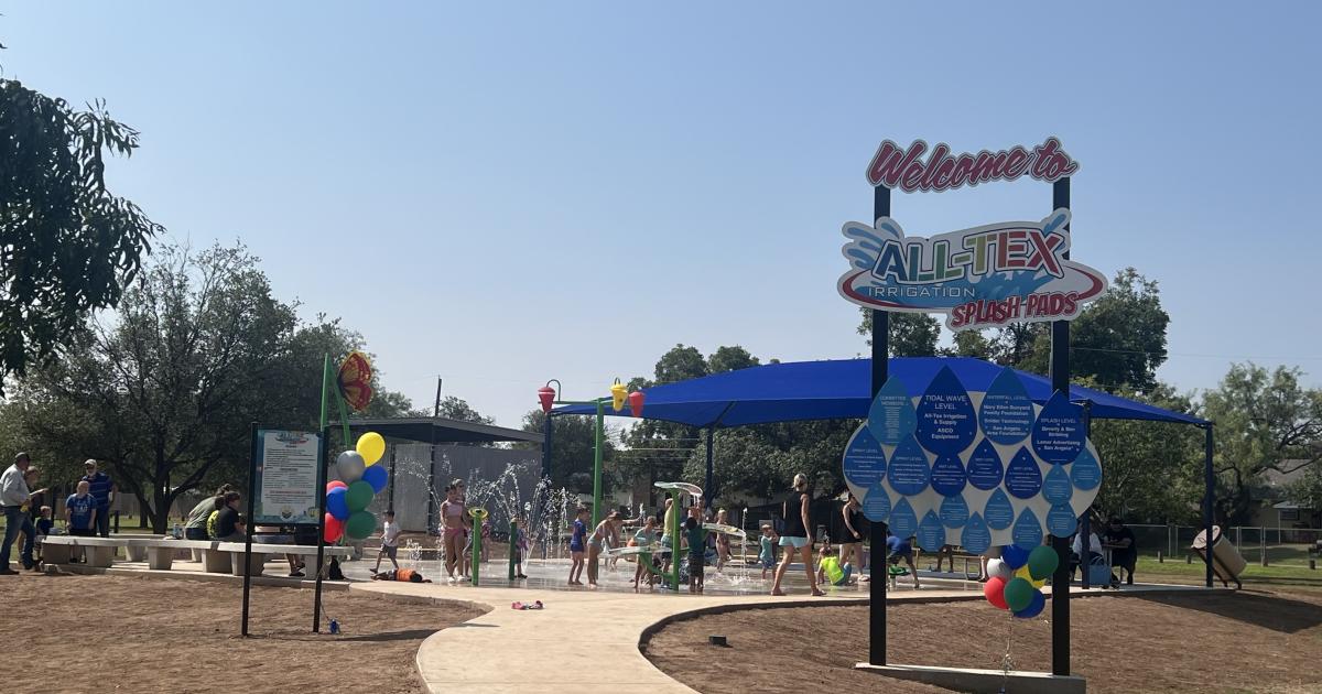 Ribbon-Cutting Ceremony Held For Unidad Park Splash Pad
