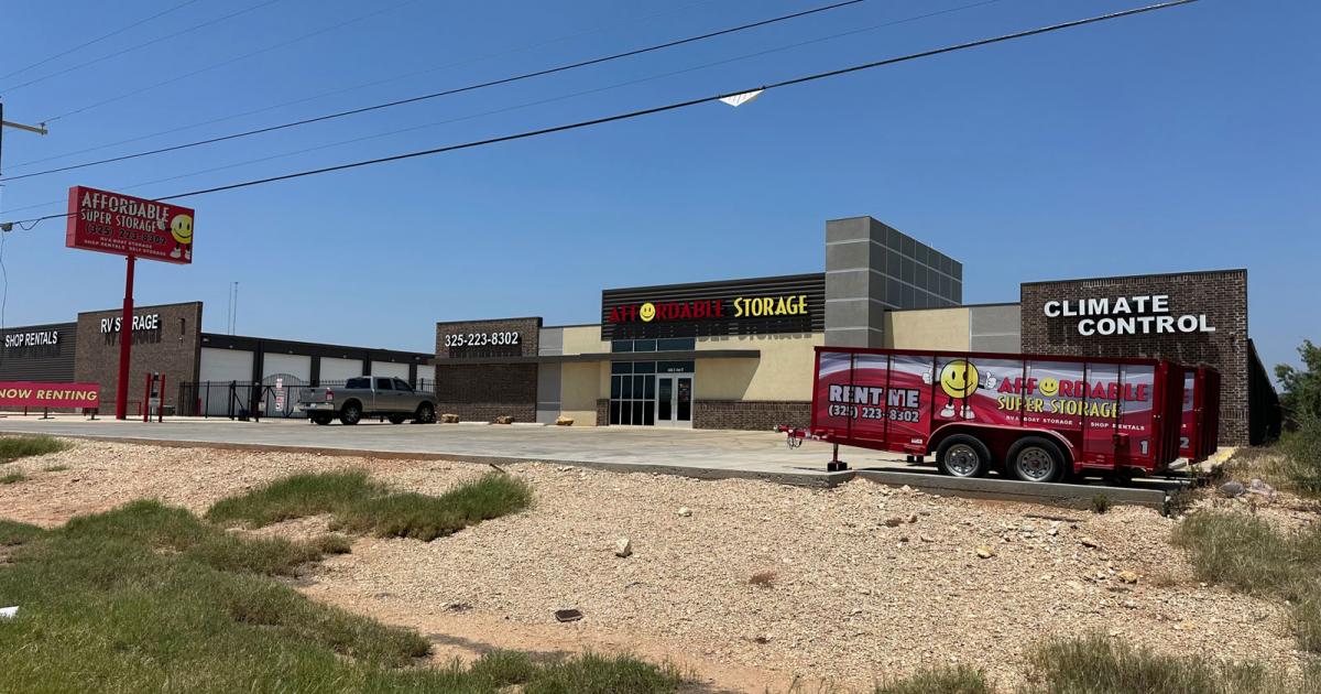 Twin Brothers at War Over Popular Self-Storage Brand