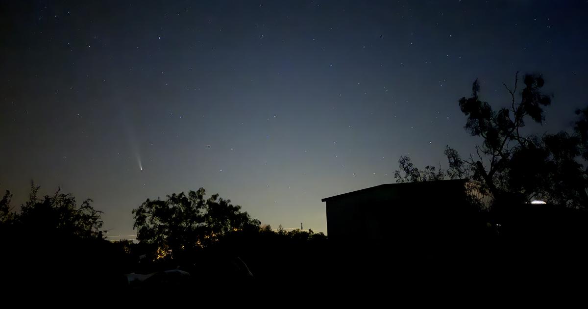 Exact Timetable Released for Rare Comet Viewing Over Texas