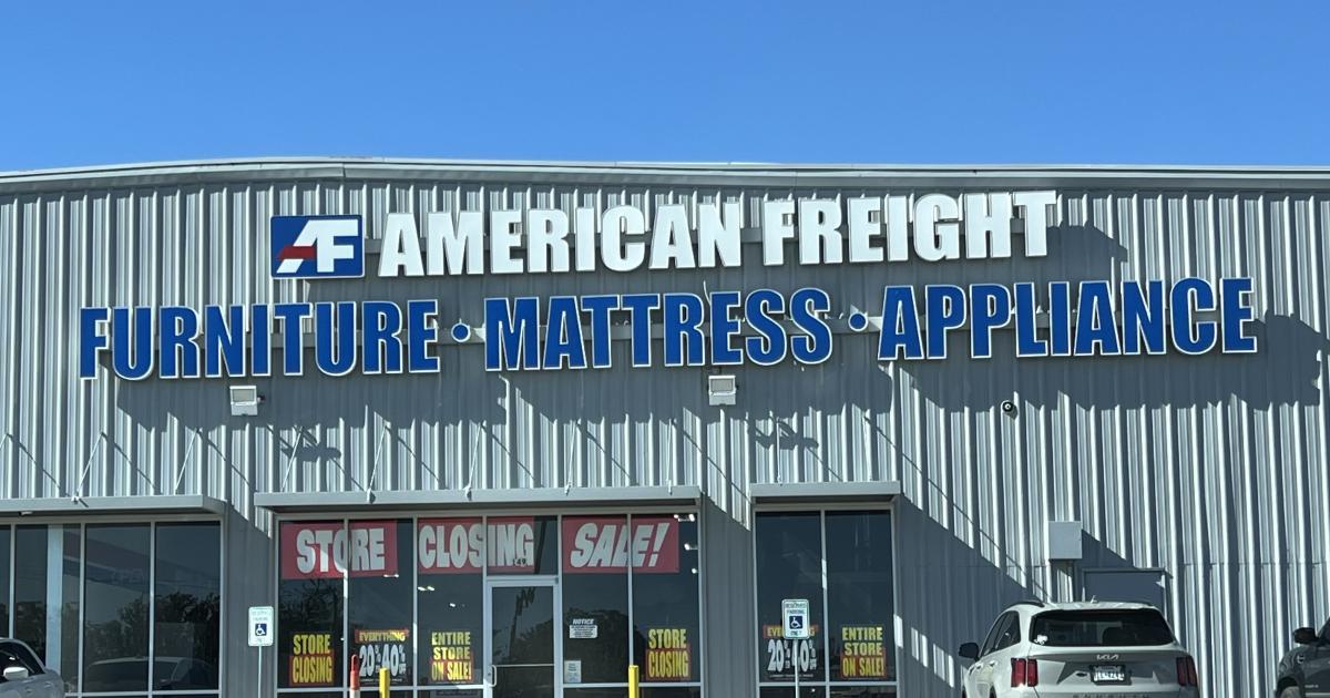 San Angelo American Freight Store Closing