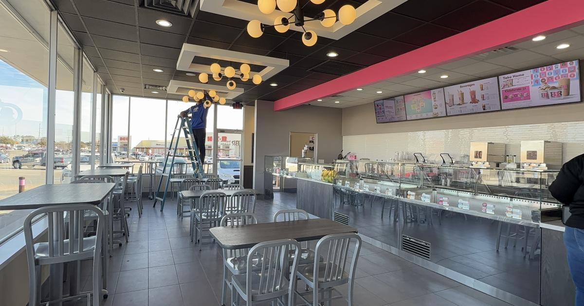 San Angelo Baskin-Robbins Reopens After Renovation