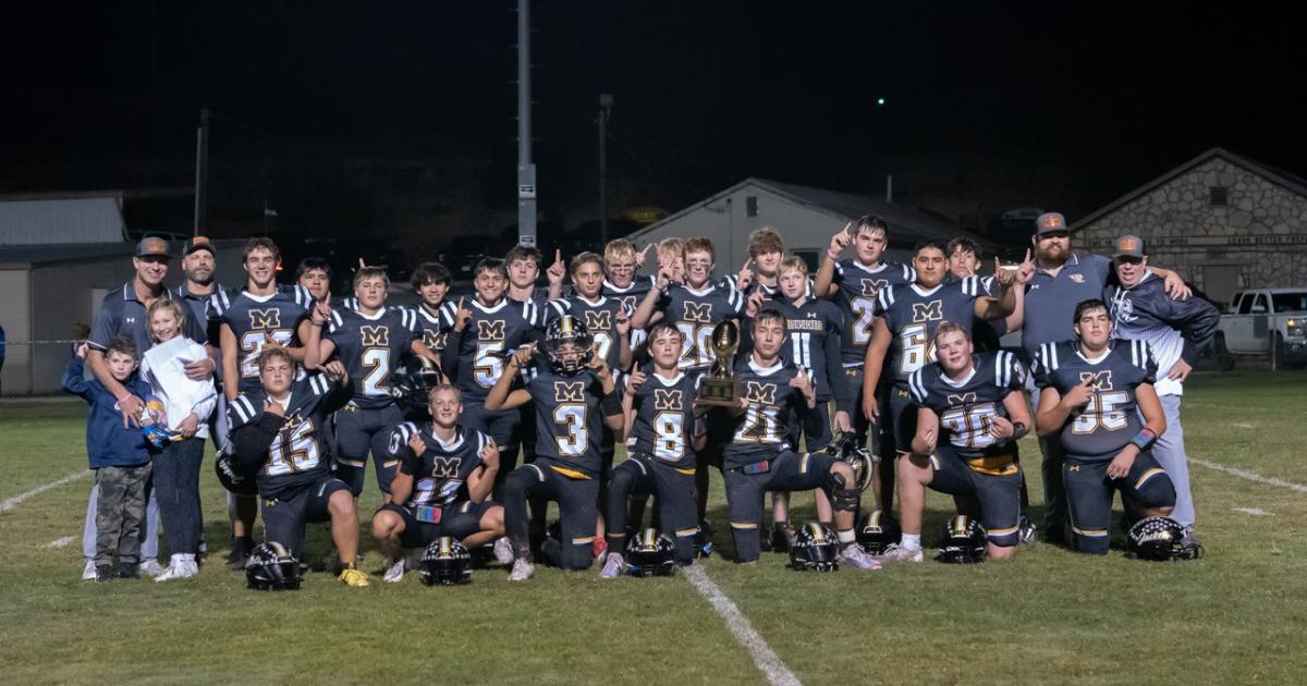 Menard Yellow Jackets Look to Take Next Step as Six-Man Power