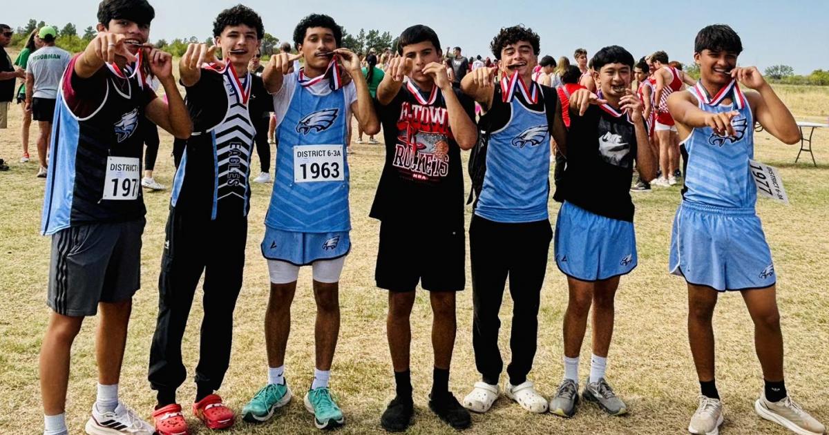 TLCA’s Cuevas Sets School Record at District Cross Country Meet