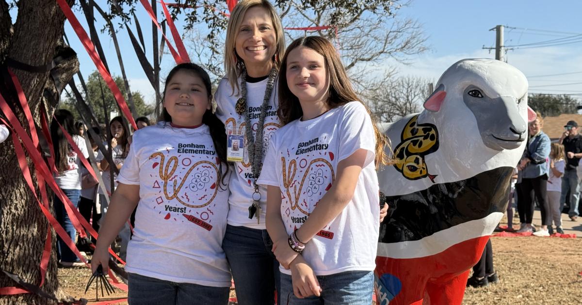 WATCH: Bonham Elementary Celebrates 40th Anniversary with Unveiling of ...