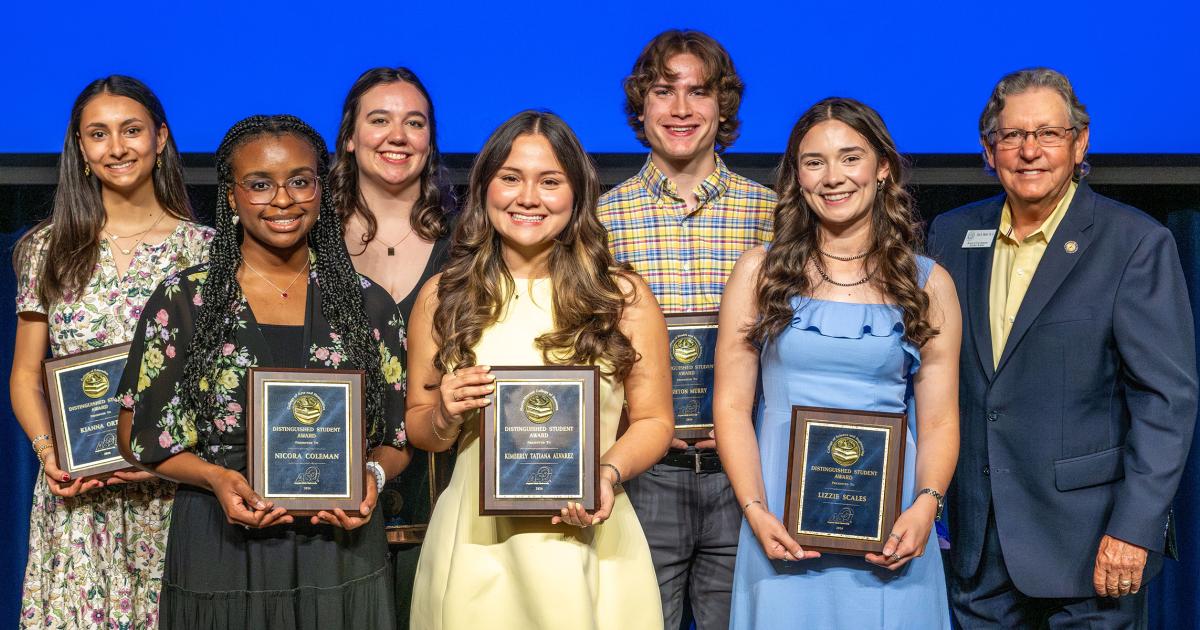 ASU Names 2026 Presidential Award Winner and Top Graduates
