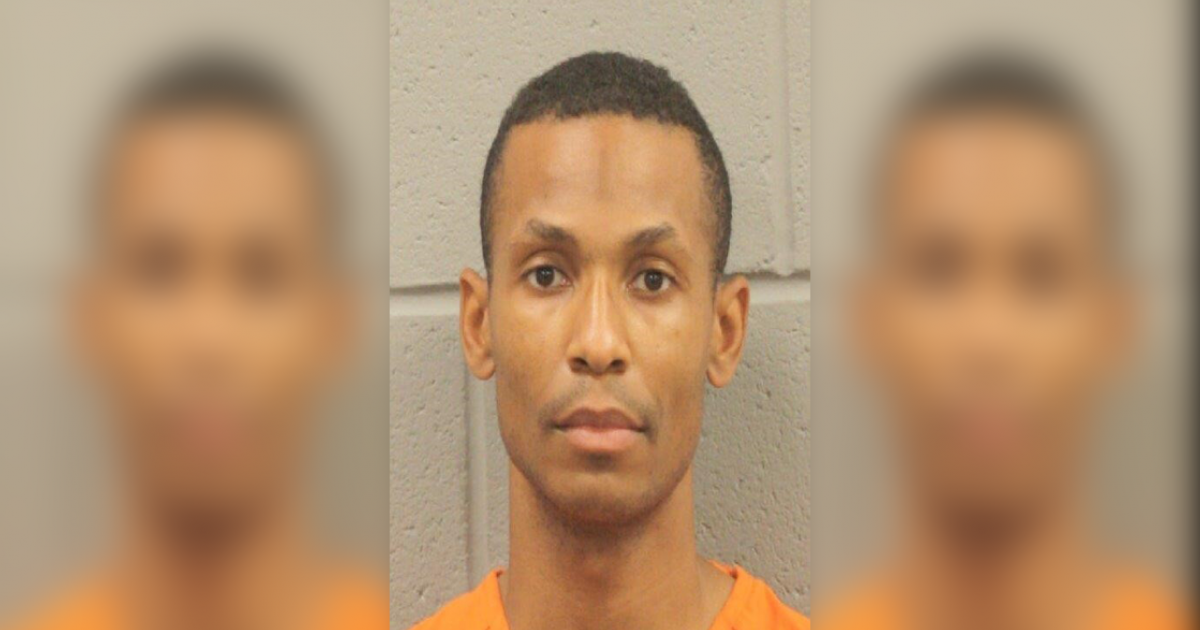 On Duty Texas Trooper Charged With Assaulting Woman