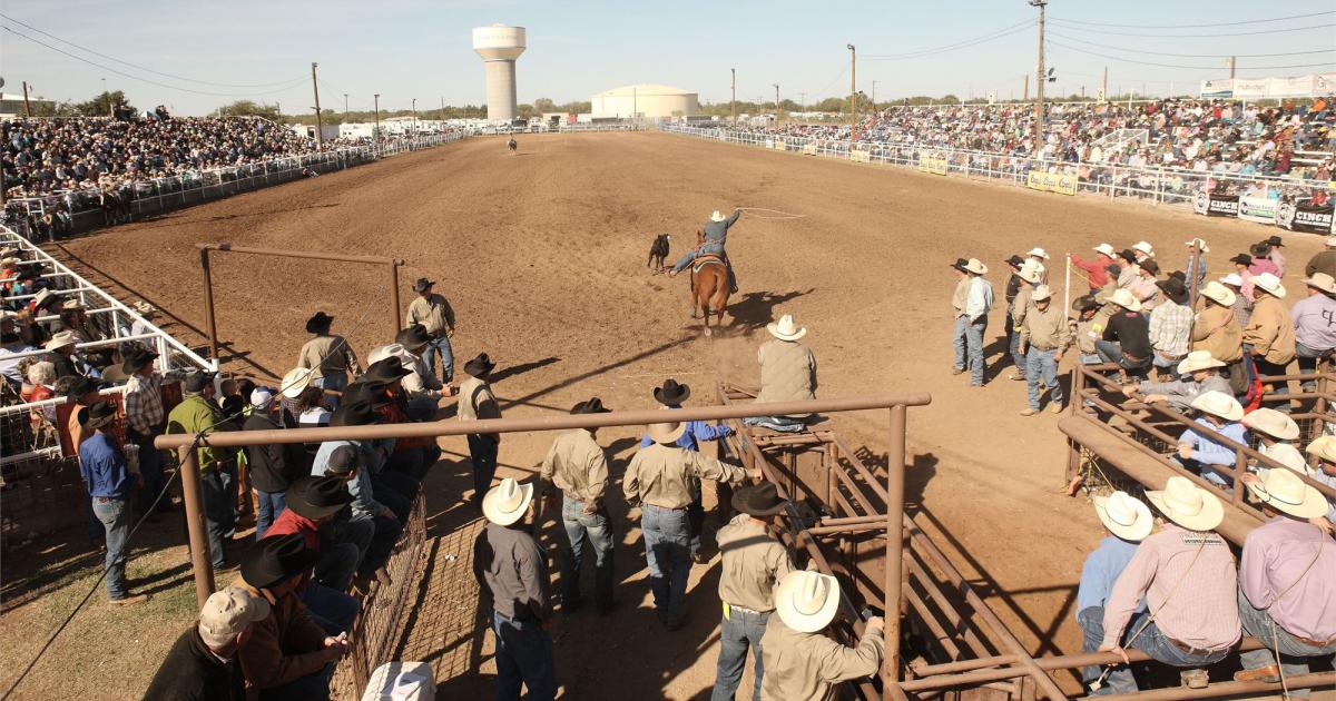 Famous Roper Drops Out of Cinch Roping Fiesta