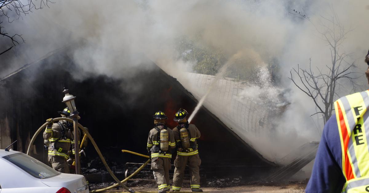 Farr Street Fire Erupts in North San Angelo