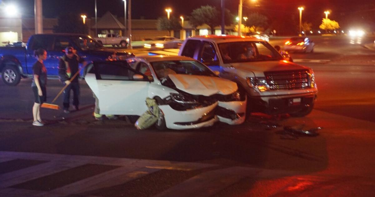 Three People Head to Shannon After Fail-to-Yield Crash