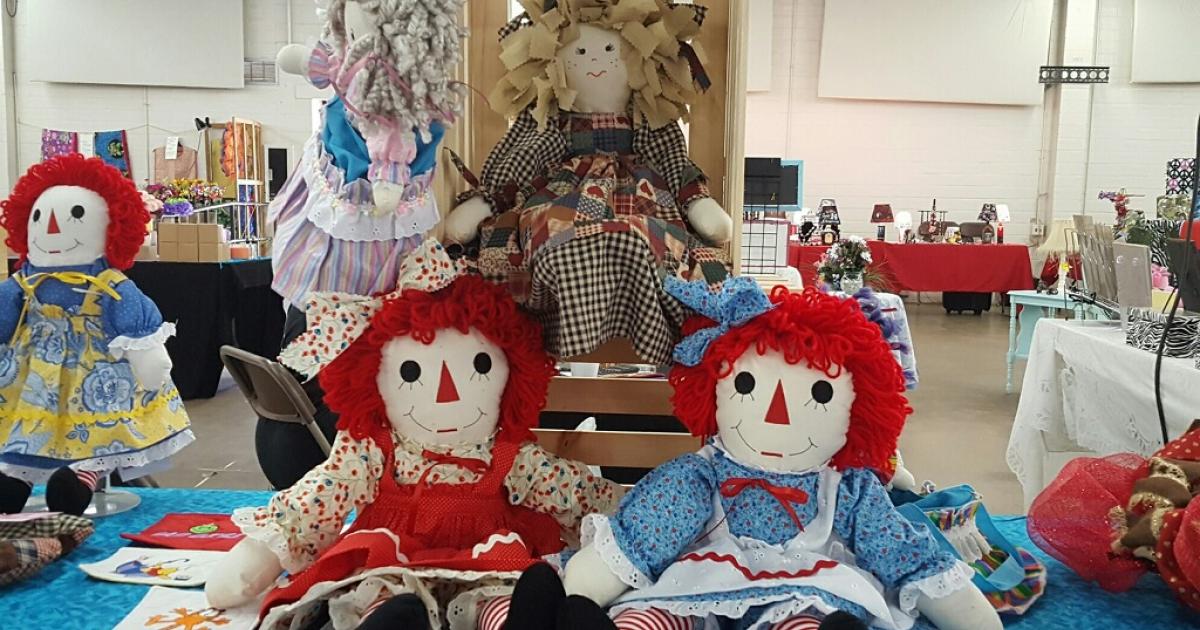 Arts & Crafts Show Wows at the Wells Fargo Pavillion