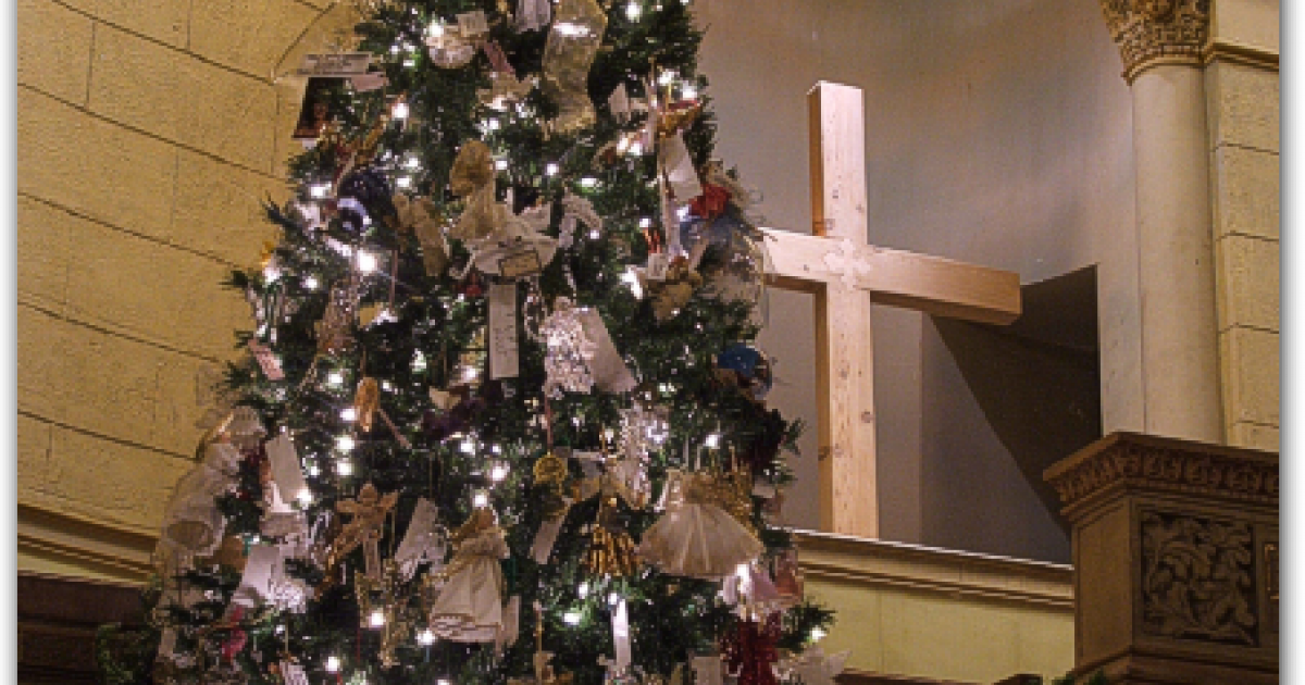 Commissioner's Court Proclaims Tree of Angels Week in San Angelo