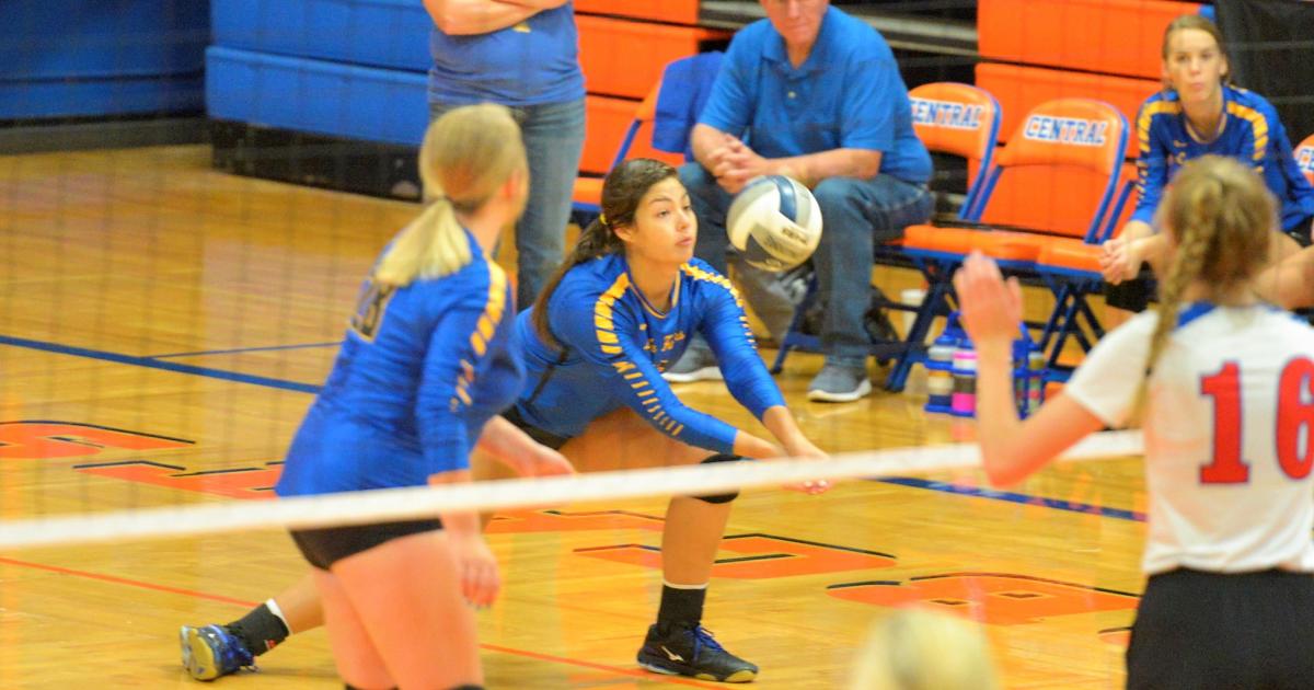 AREA VOLLEYBALL: Veribest Takes Second at Bronte Showdown