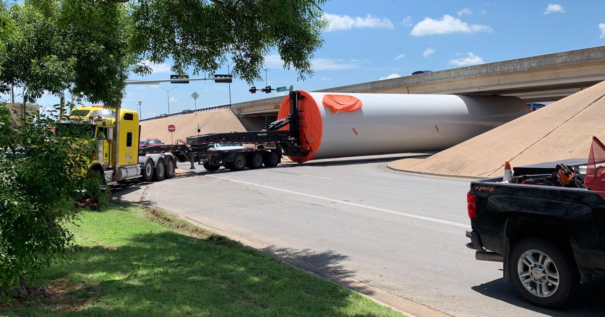 Oversized Load: Giant Windmill Tower Gets Stuck Under Loop 306