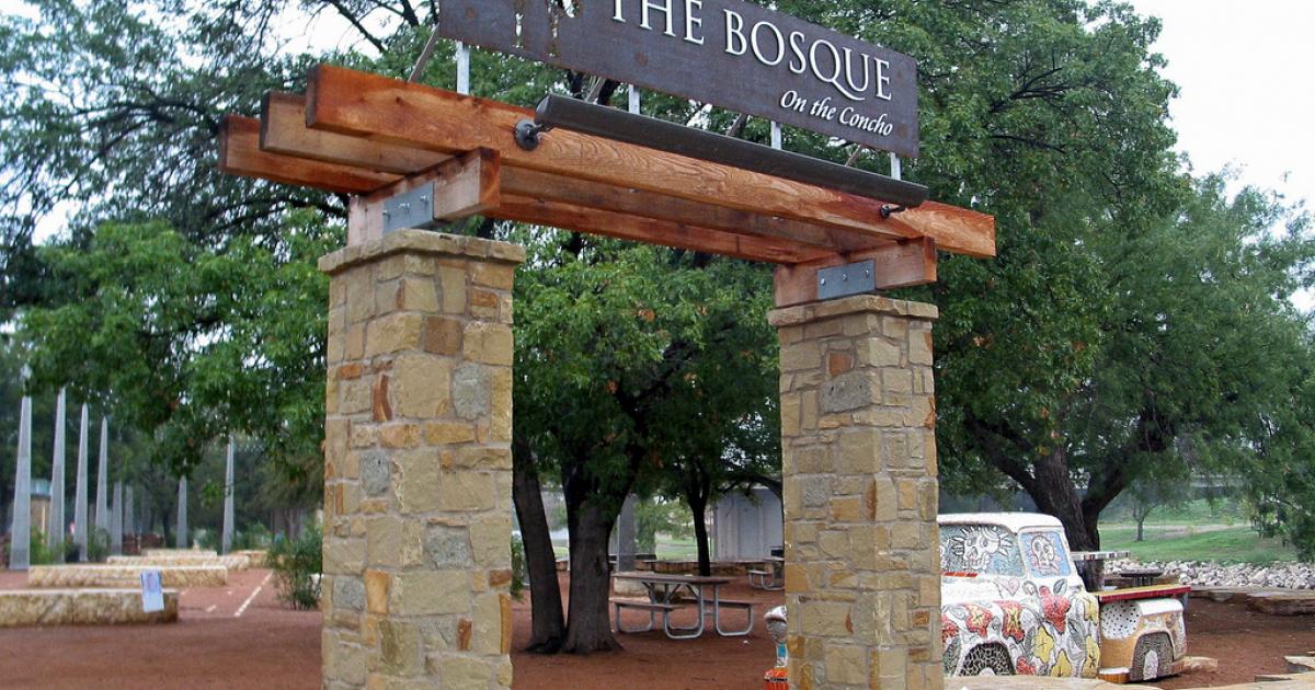 The Bosque Updates Hours for Offseason
