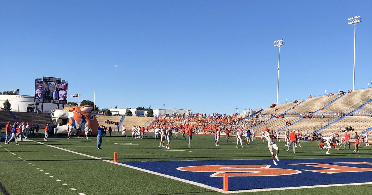 Central Bobcats Team Up With Shannon for Free Covid Shots Under the ...