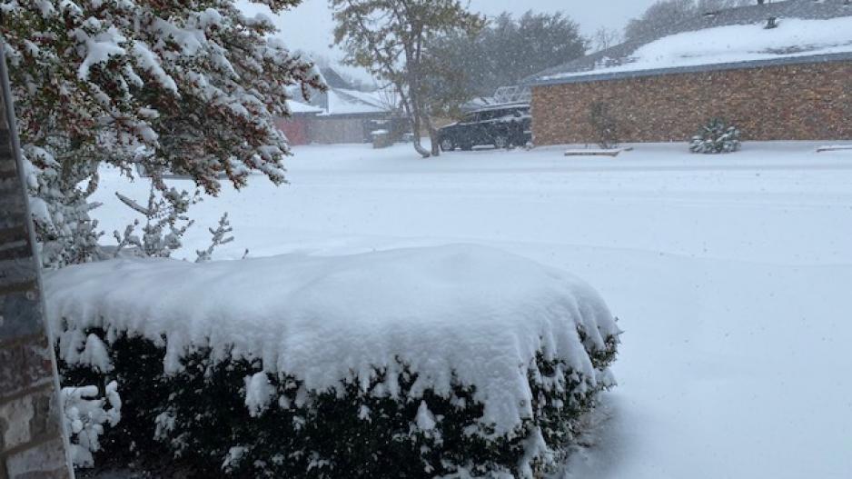 WATCH: Life Threatening Blizzard Conditions Pounding West Texas Through ...