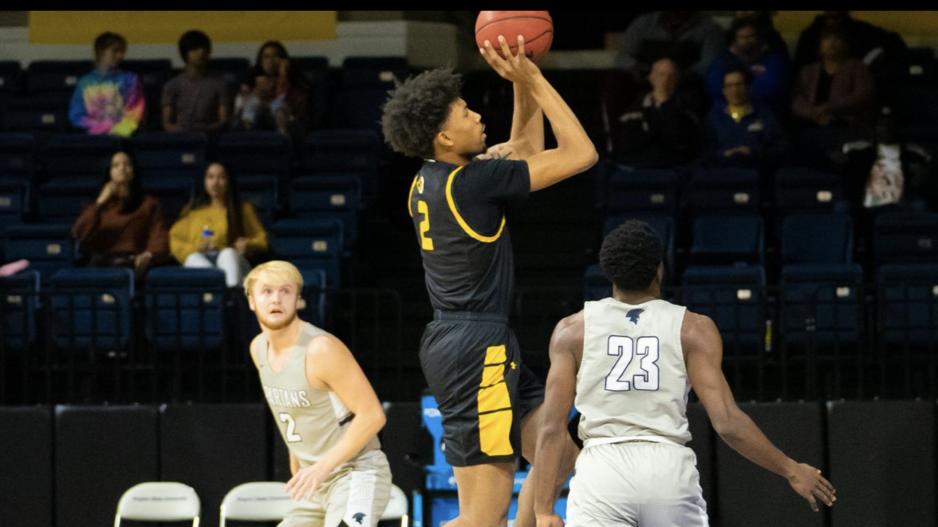 The Rams and Rambelles Begin Basketball this Weekend