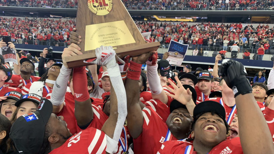 Carthage Rolls Over Wimberley for 9th State Title