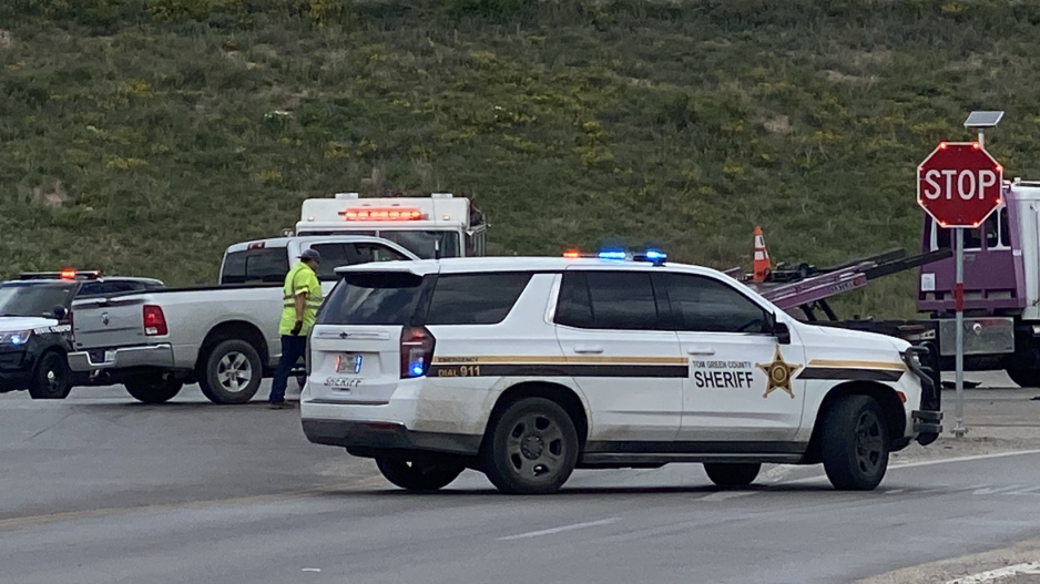 UPDATE: One Hospitalized in T-Bone Crash at 87-2105 Intersection