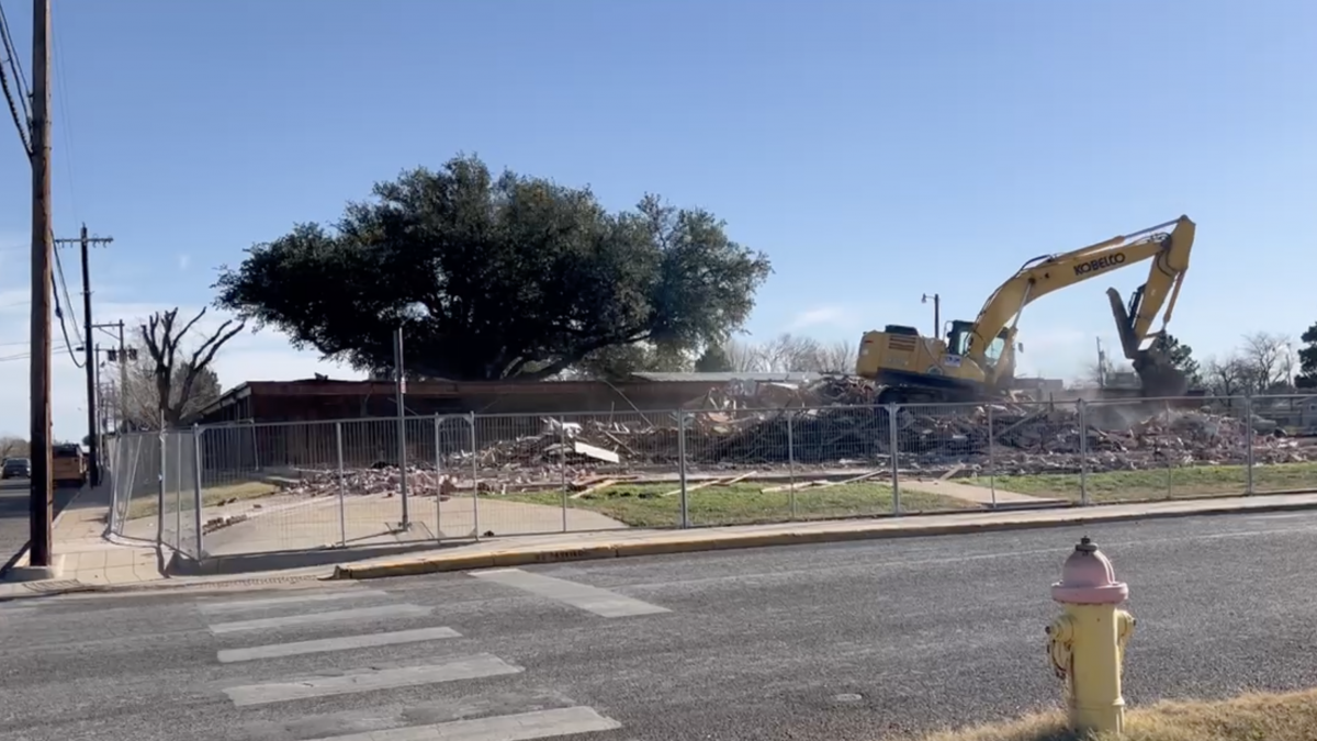Alta Loma Elementary Being Demolished as Part of SAISD Consolidation
