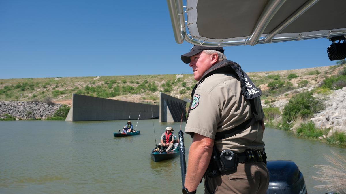 'Wear a Life Jacket This Weekend': Game Wardens Stress Safety on Lake ...