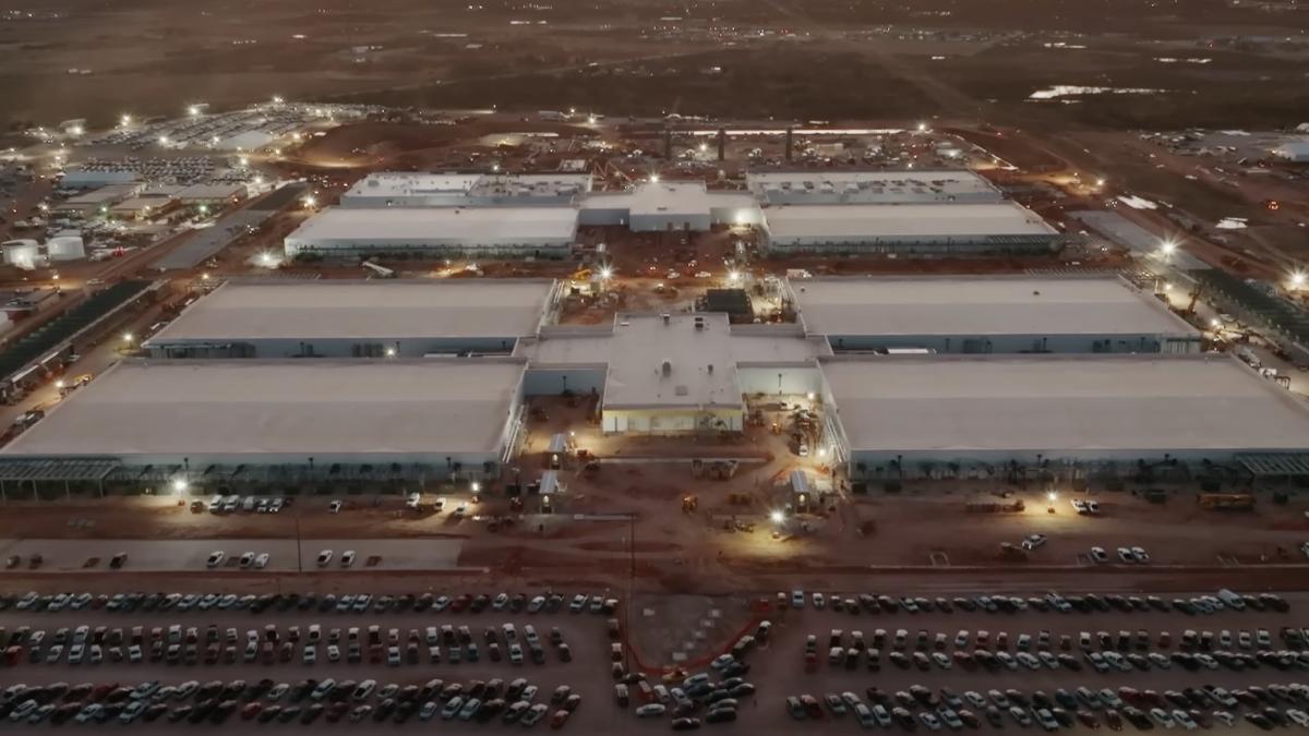 Inside Look at OpenAI’s $500 Billion Stargate Megafactory in Abilene