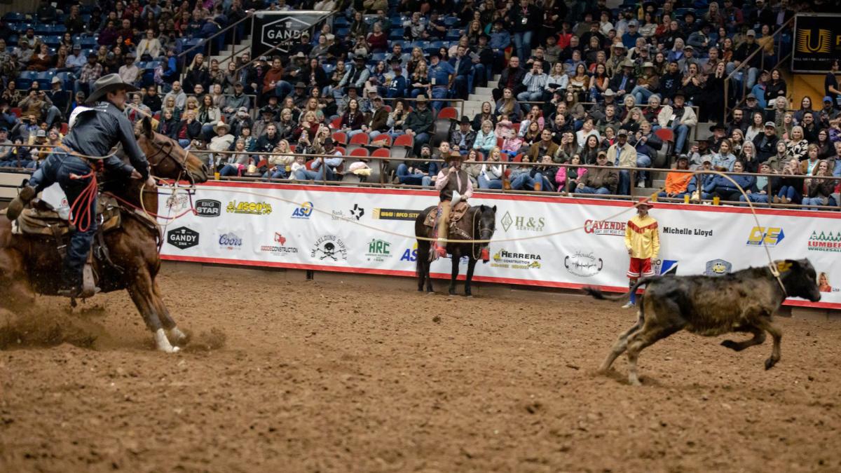 Hometown Kid Ty Harris Debuts in 2nd Place for Tie-Down Roping at the ...