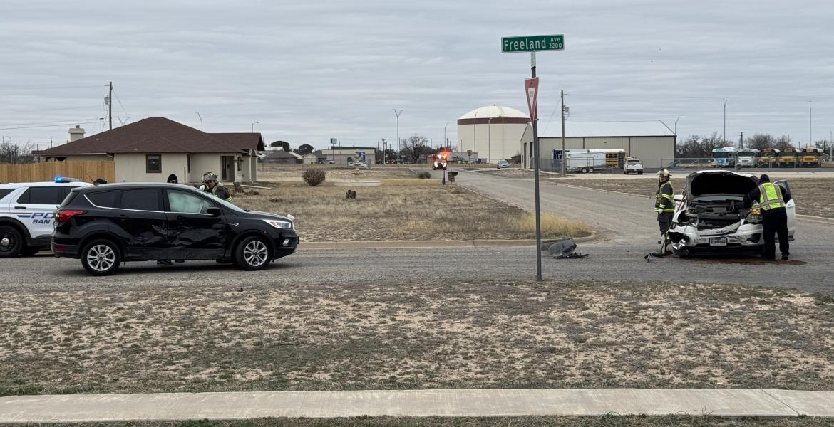 Man Killed in Crash with Peterbilt Truck Near Gustine